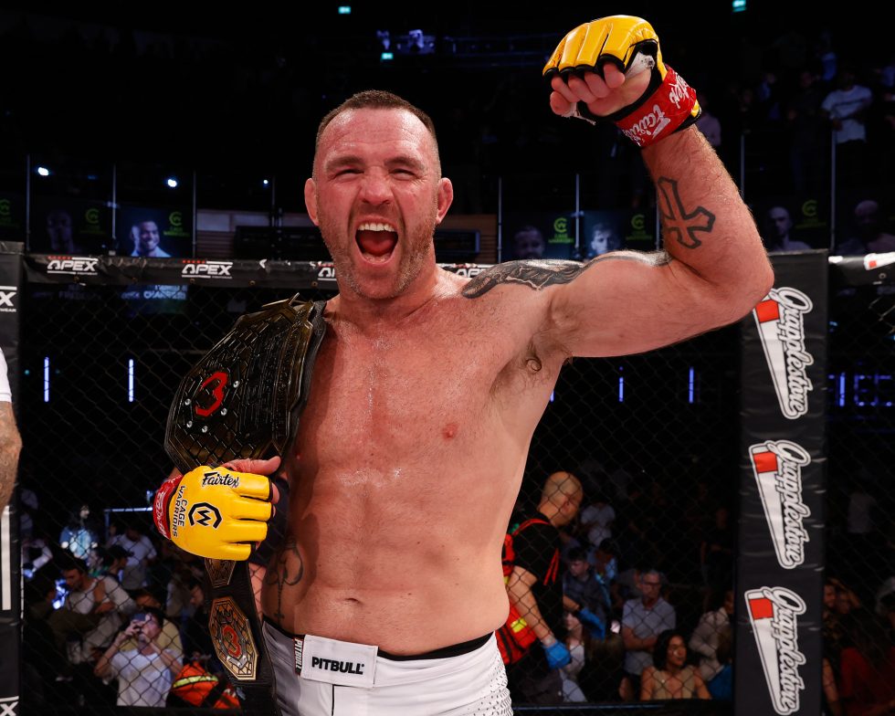 Stanton gets his revenge to defend the MW Belt! | Cage Warriors